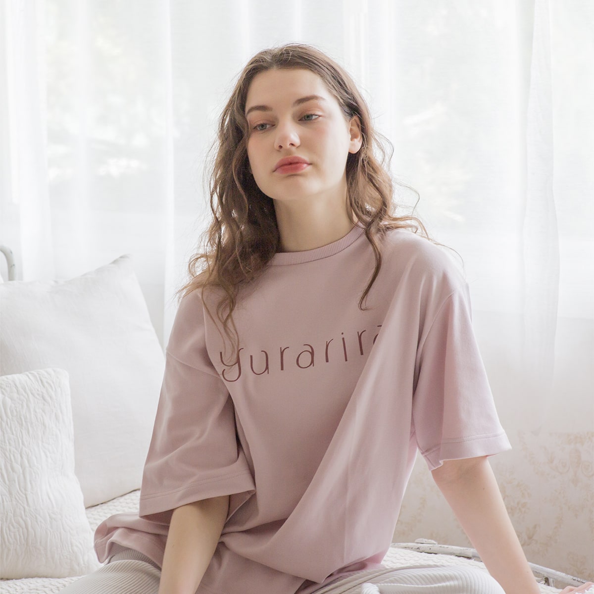 big logo T-shirt – Nuni